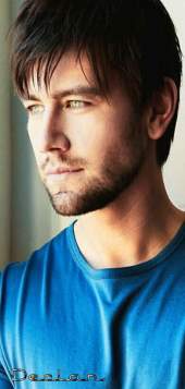 Declan O'Connell |TO||T&L Laura|'s profile on RolePlayer